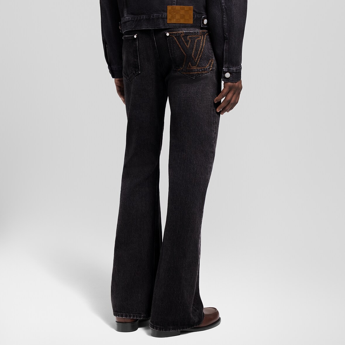 LV Flared Denim Pants - Ready-to-Wear 1AILKO | LOUIS VUITTON