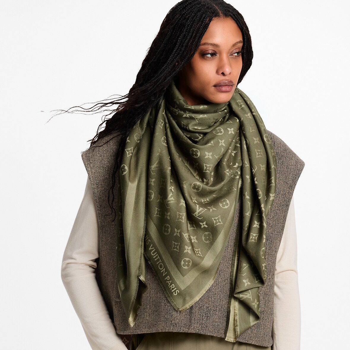 Monogram Classic Shawl S00 - Accessories | LOUIS VUITTON