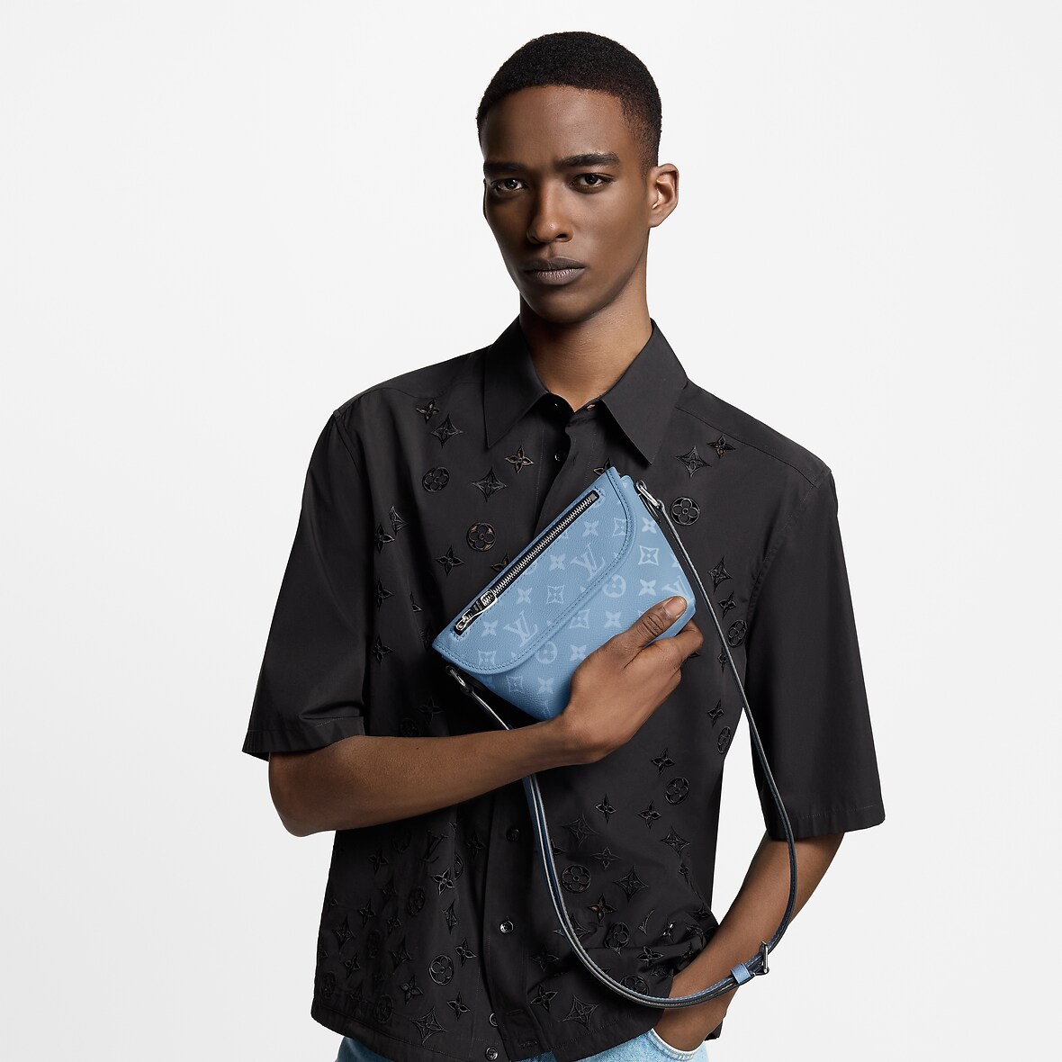 Pulse Wearable Wallet Taigarama - Wallets and Small Leather Goods ...