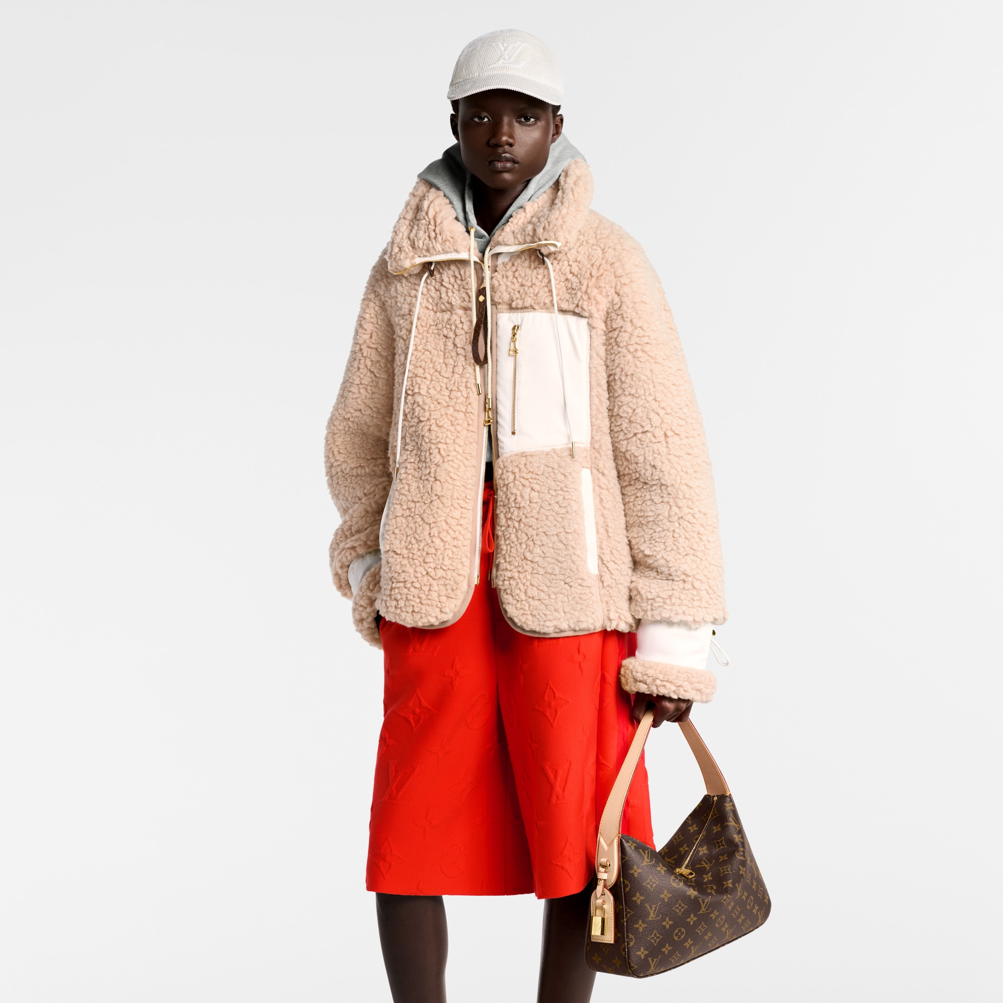 Slouchy PM Bag Monogram Canvas - Handbags M11952 | LOUIS VUITTON