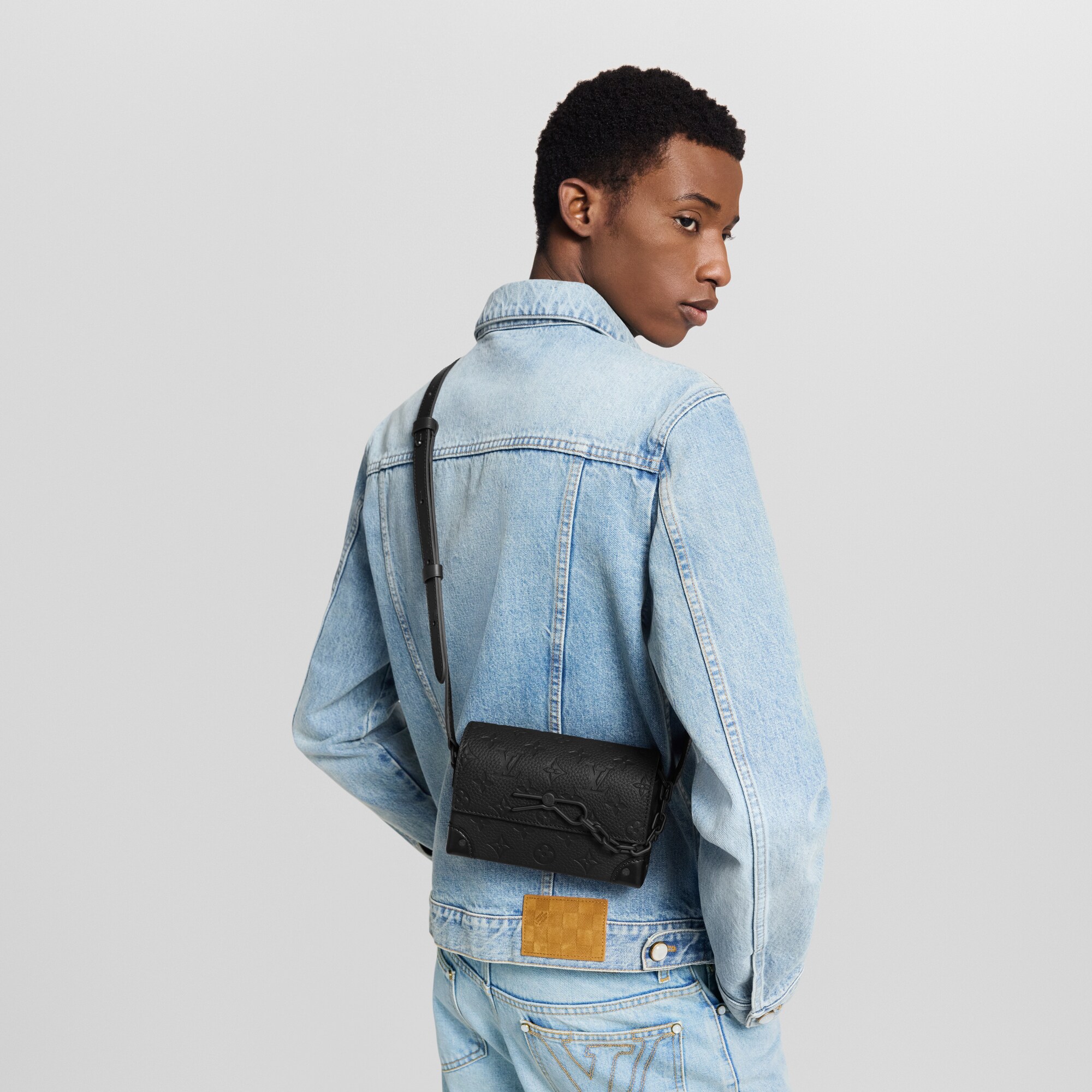 Steamer Wearable Wallet Monogram Taurillon Leather - Bags M81746 ...